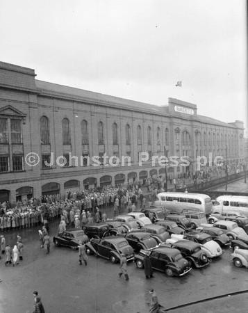 20863241-Rangers Building at Ibrox - Exterior - National World | Newsprints