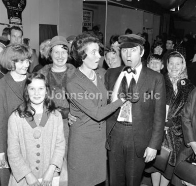 23443141-Actor Kenneth Cope, who played Jed Stone in Coronation Street ...