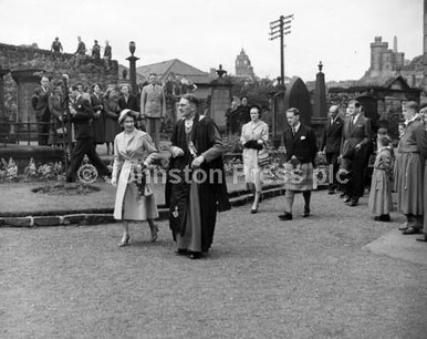 20863824-Queen Elizabeth II Edinburgh Visit 1952 - The Queen with ...