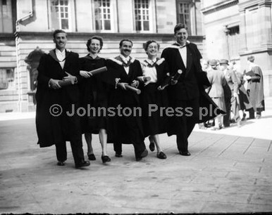 20863939-Edinburgh University Graduation Ceremony - National World ...