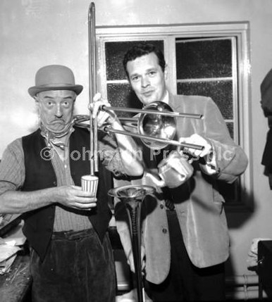 23443821-Trombonist George Chisholm and Archie Sinclair backstage at ...