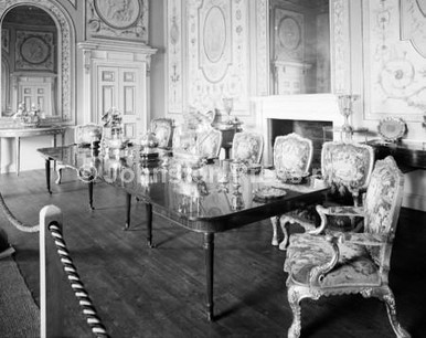 20871735-Inveraray Castle - Gold plate in drawing room - National World ...