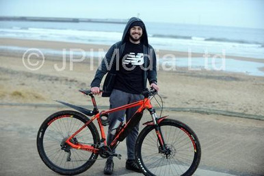 39321648-Out and about at Blyth Beach. Sam Worthen. - National World ...