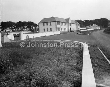 20874722-Scot Plant Breeding Station - at Rosslyn - East Craigs ...