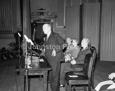 20878914-Mr Clement Attlee speaking in the Usher Hall - National World ...