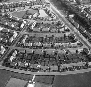 20367883-Aerial view of Clermiston in Edinburgh October 1968 - road on ...