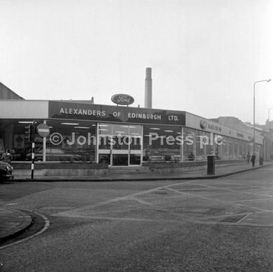 20368190-Alexanders of Edinburgh car showroom on Semple Street in ...