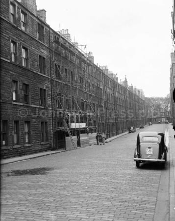 19987064-Milton Street Abbeyhill Edinburgh - Tenement subsidence ...