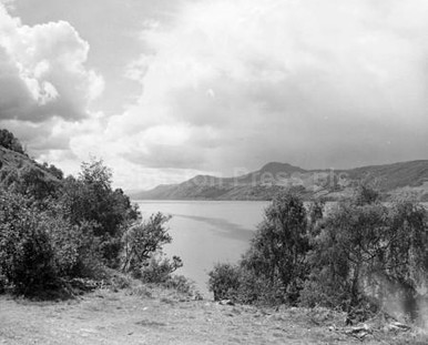 19987182-Loch Ness Monster View of loch between Foyers and Dores where ...