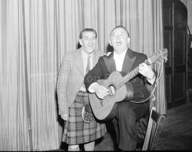 19987568-Trevor Jones - Tenor - With singer Kenneth Macrae - National ...