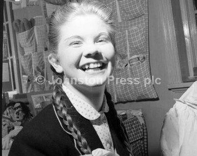 20918334-Sally Logan, singer and actress - Iconic Media Group | Newsprints