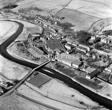 20233856-An aerial view of Walkerburn in the Borders - National World ...