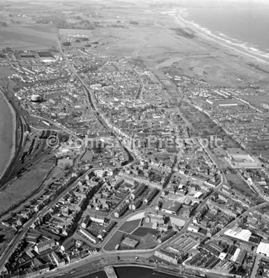 20234164-An aerial view of Montrose in Angus - National World | Newsprints