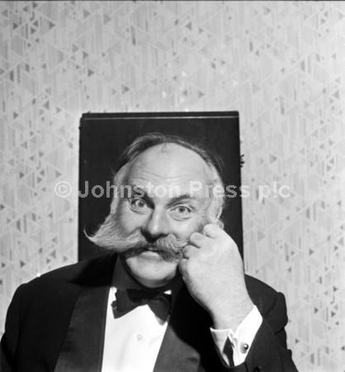 20235005-Comedian and actor Jimmy Edwars famous for his handlebar ...