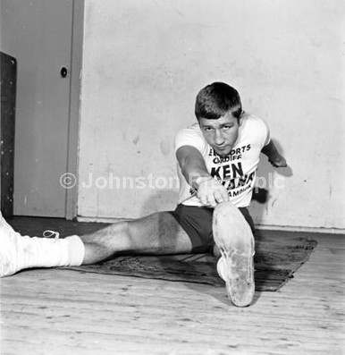 20235410-As part of the Keep Fit with Ken series in The Pink, Scottish ...