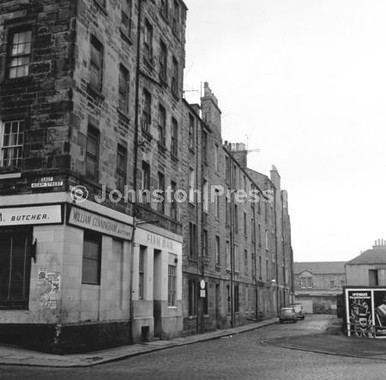 20235470-Exterior of Ingliston Street, the Pleasance, Edinburgh in ...