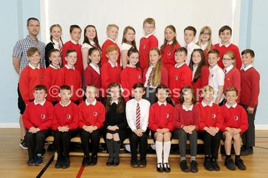 34903516-31-05-2017. Picture Michael Gillen. CARRON. Carron Primary 7S ...