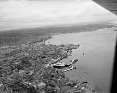 19998119-Lerwick - Shetland - Aerial view - Iconic Media Group | Newsprints