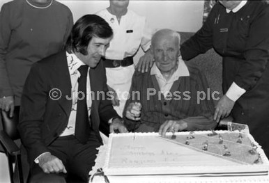 20241685-Rangers team captain John Grieg visited former Rangers star ...