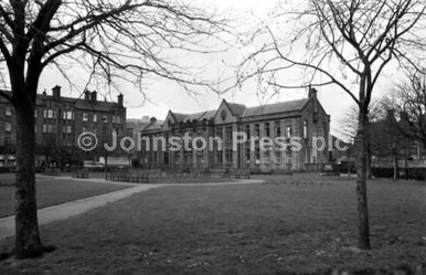 20243076-Exterior of Leith hospital, Edinburgh, in April 1977 ...