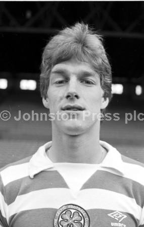 20244431-Headshots of Celtic football team in July 1978 - Alan Sneddon ...