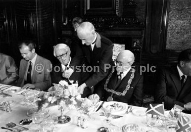 20244598-South African ambassador Matthys Botha s visit to Glasgow in ...