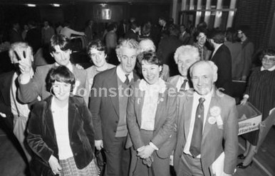 22621613-Labour MP Tam Dalyell with his wife, family and supporters ...
