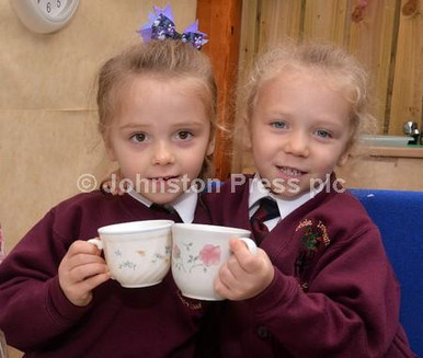 35451395-Tea For Two. . . Twins, Maisie, left, and Tilly Allen pictured ...