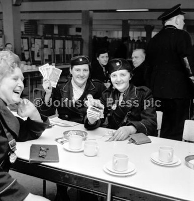 20364060-Edinburgh Corporation bus conductors and bus conductresses in ...
