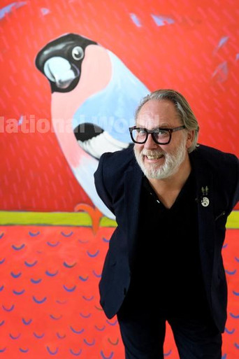 39573012-Artist Jim Moir AKA Vic Reeves pictured with his Art ...
