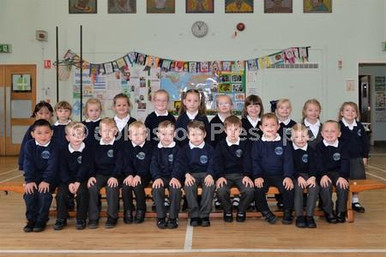 36902361-Silverstream Primary School P1 pupils of Miss McCluskey`s ...