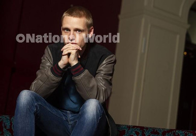 39580862-PIC LISA FERGUSON 05 10 2022 Lewis Gribben - actor - National ...
