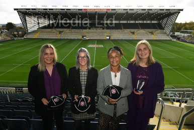 39608165-Former Rugby League internationals from left, Sally Milburn ...