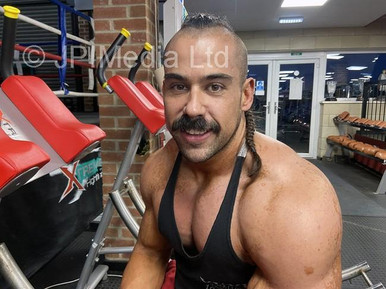 39608342-Adam Forster. Picture by FRANK REID - National World | Newsprints