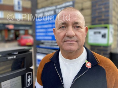 39608353-Ken Hedley owner of Lock Gates Picture by FRANK REID ...