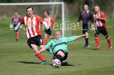 38943445-Sunderland and District over 40 s football between Sunderland ...