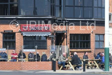 38949966-Drinkers at the Harbour View, Roker on Saturday. - National ...