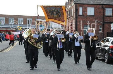 39096519-Jarrow s Rebel Town Festival - Felling Band leads the banner ...