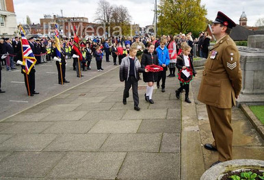 39609196-Schools across Chesterfield join the mayor and mayoress in ...