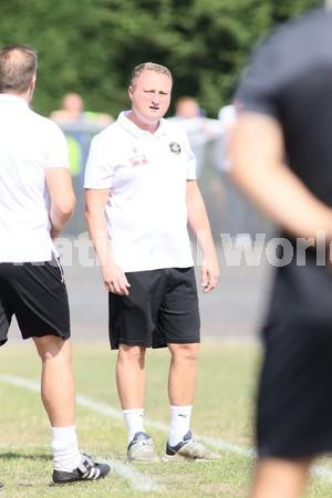 39543495-AFC Mansfield v Worksop Town green , Craig Parry - National ...