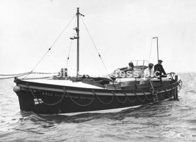 28212322-21st May 1953 Bridlington s new lifeboat, the Tillie Morrison ...