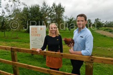 39204903-Ben and Emma Mosey at Minskip Farm Shop, near Boroughbridge ...