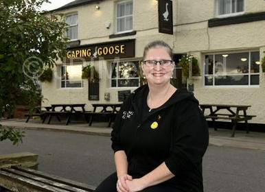 39218139-Jo Heywood Landlady of the Gaping Goose pub in Garforth ...