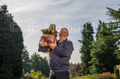 39146157-17 September 2021. . . . . . . Joe Atherton with his winning ...