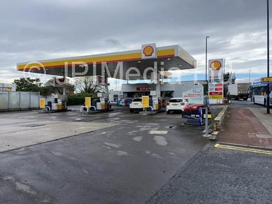 39148142-Spar, Shell petrol station A183. Picture by FRANK REID ...
