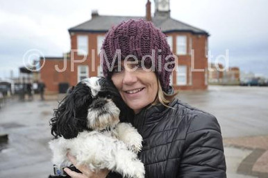 39154913-Cuddles Sarah Thorpe with Walter, Marina, Hartlepool. Picture ...