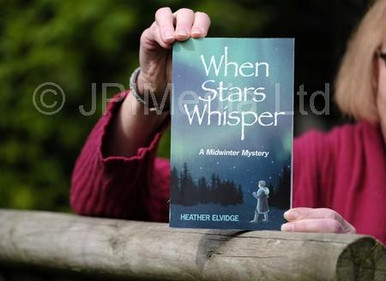 39408887-Author Heather Elvidge with her new book. . . pic Richard ...