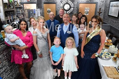 39026966-Mazey Daley silver and Morgan Batty with Ken Hedley owner of ...