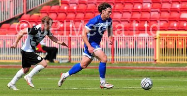 39065221-Reagan Ogle. Action from Gateshead FC 4-1 HUFC pre-season ...
