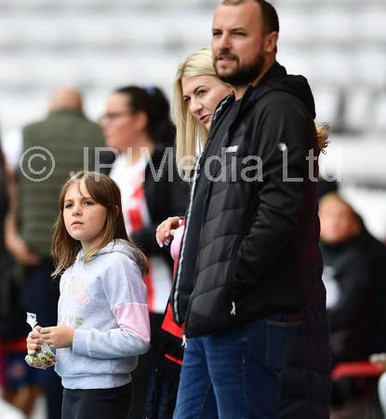 39070179-Fans Safc 2-01 Hcfc pre season. Stadium of Light 30-07-2021 ...